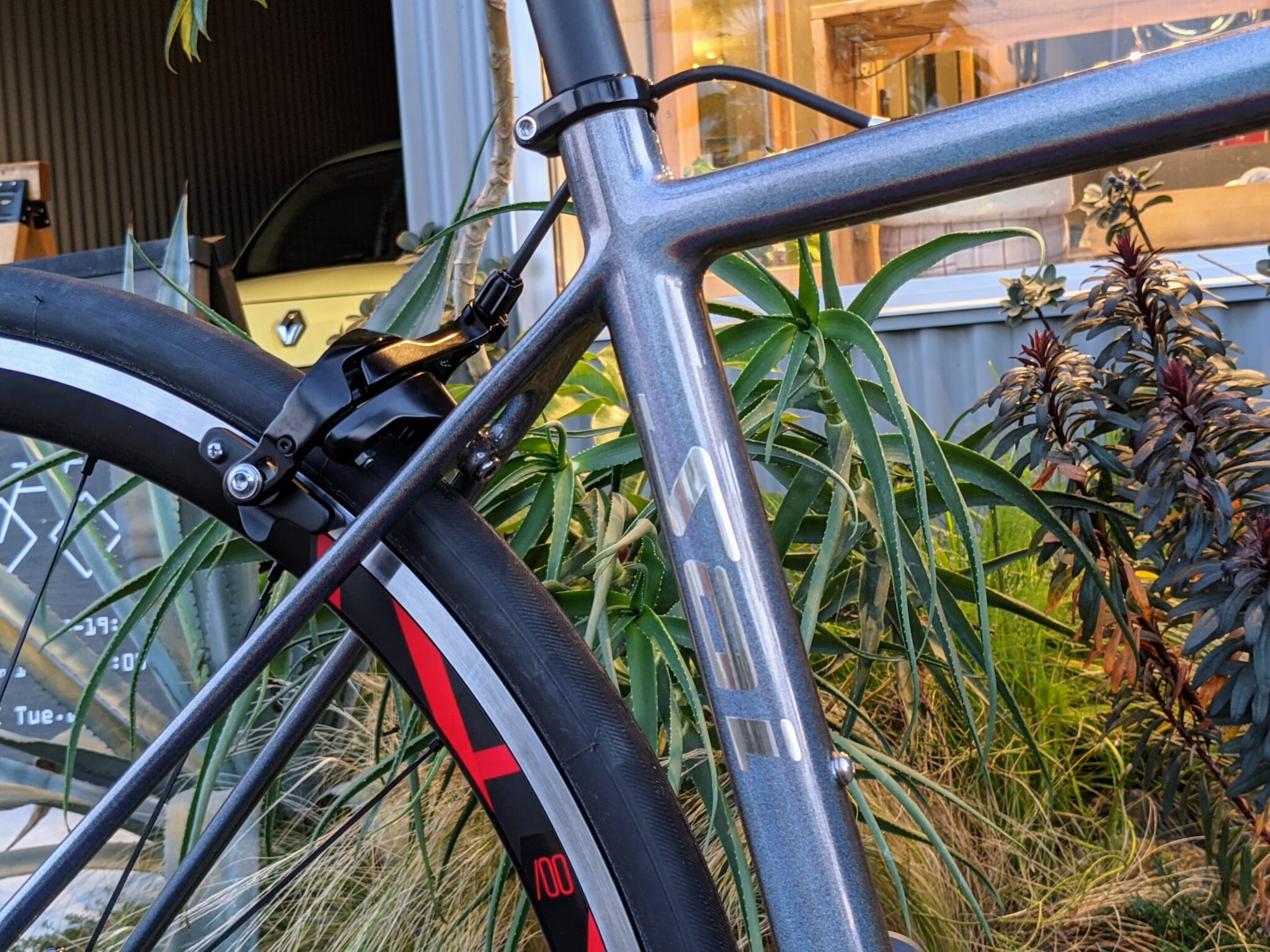 BOMA Sai 105 軽量 カーボンロードバイク 組付け・納車しました | kurocycle