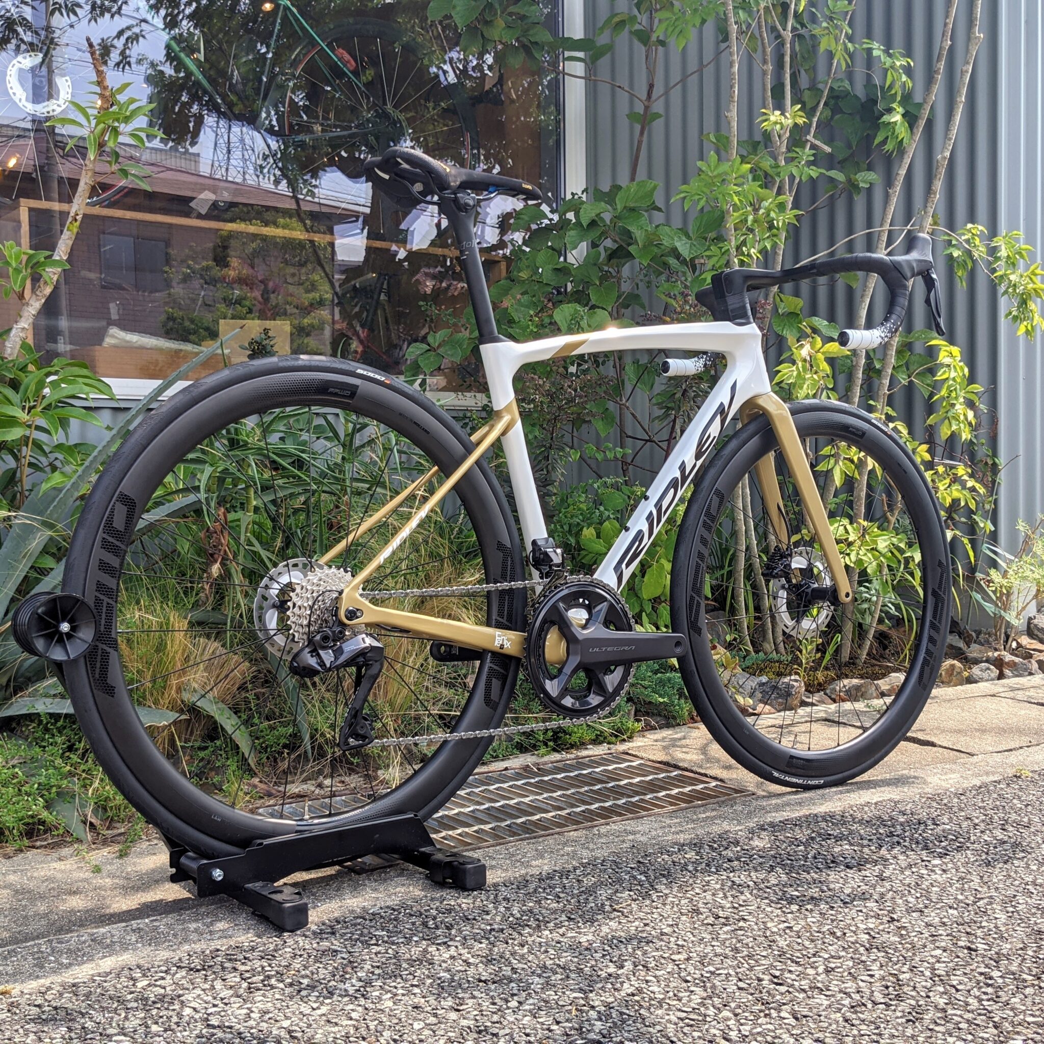 Ridley Fenix SLiC 2022年モデル 新型アルテグラDi2 組付けしました【組付け動画あり】 | kurocycle