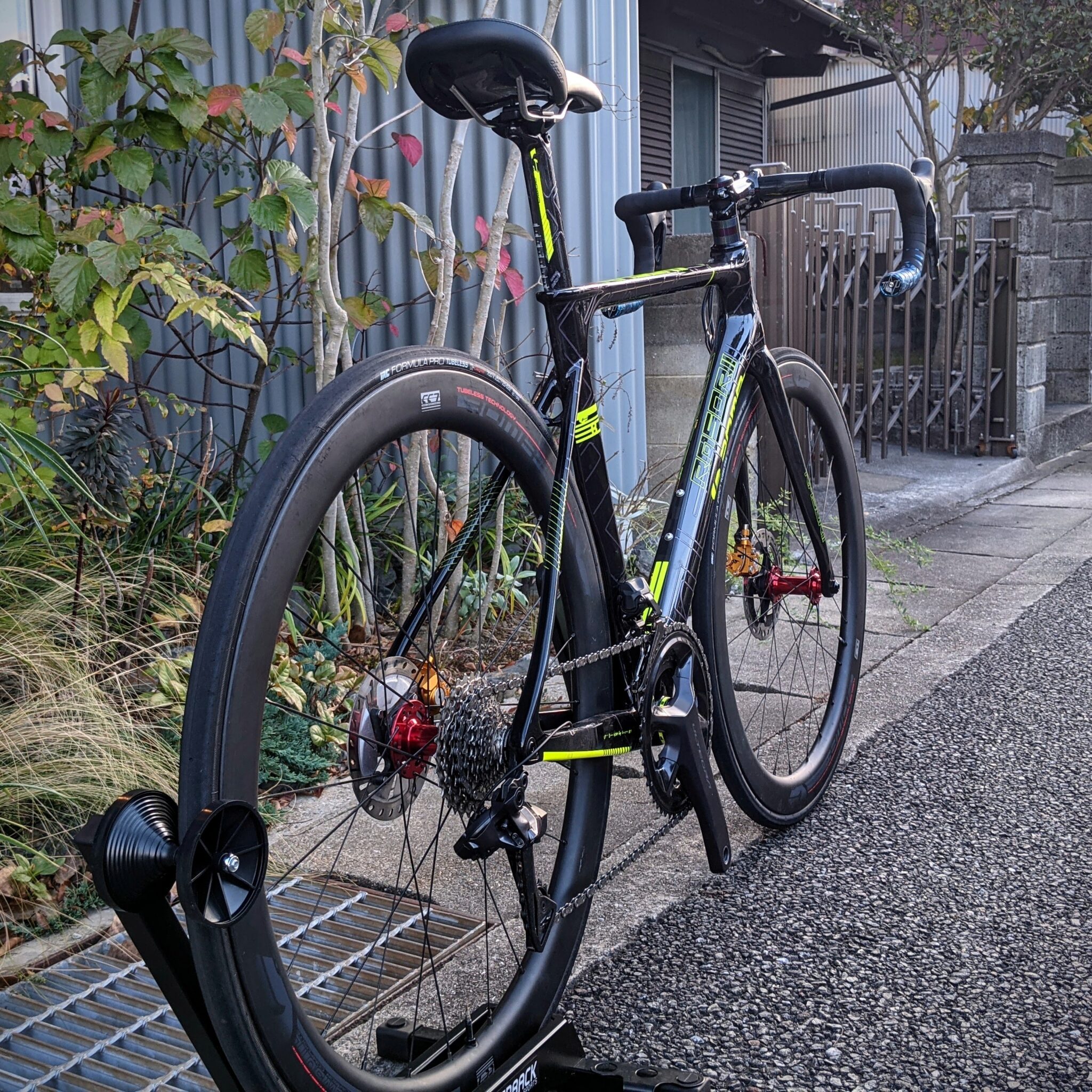 BOMA 2023 新モデル「RASORⅡ ラソア2」扱いやすいエアロロード – kurocycle クロサイクル | kurocycle